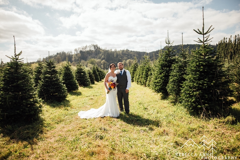 Carnation Tree Farm Wedding // Emma & Tom | Tacoma Seattle Wedding ...